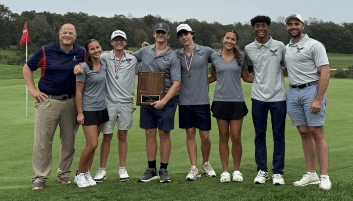Golf Team Wins District, Two Finish Top Two – EdisonBoosters.org