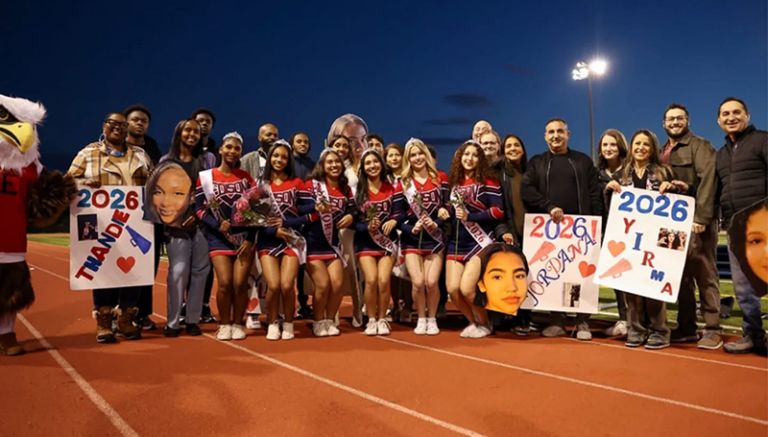 SENIOR SPOTLIGHT – COMPETITION CHEER – EdisonBoosters.org